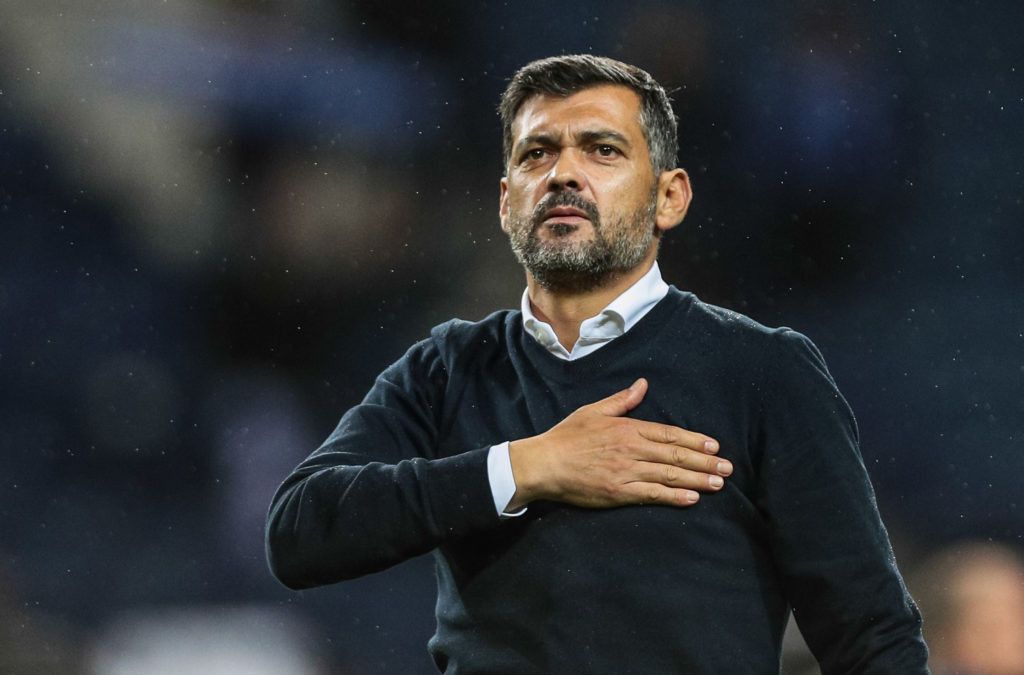 Paura per Conceição, moglie e figli aggrediti fuori dallo stadio dopo ...