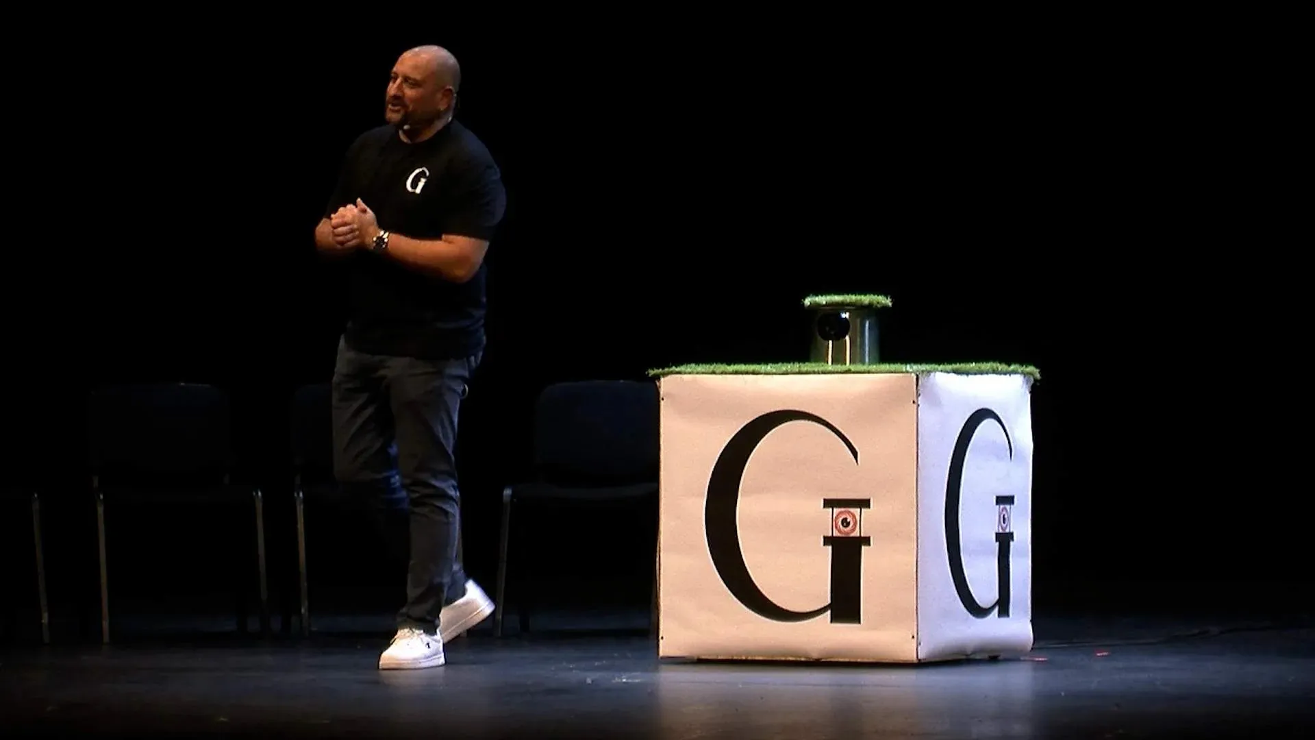 Gullo torna alla ribalta con un'idea geniale, la Gullo Cam: ecco di ...