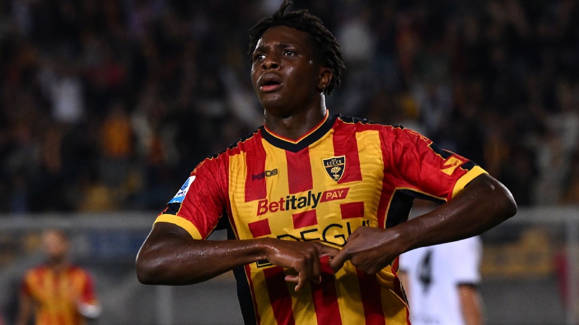 patrick-dorgu-lecce-esultanza.jpg